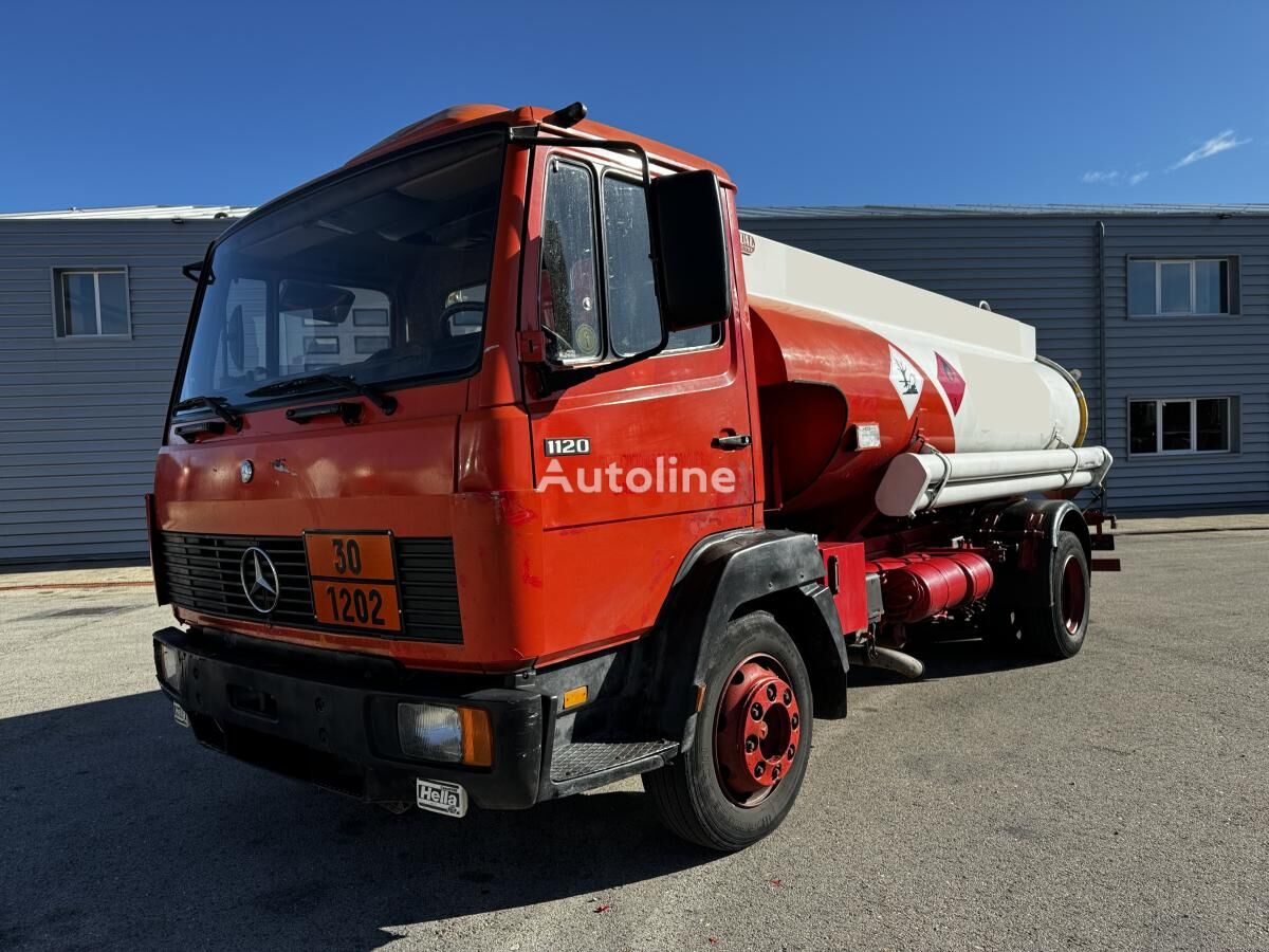 Mercedes-Benz 1120 L autocisterna za gorivo