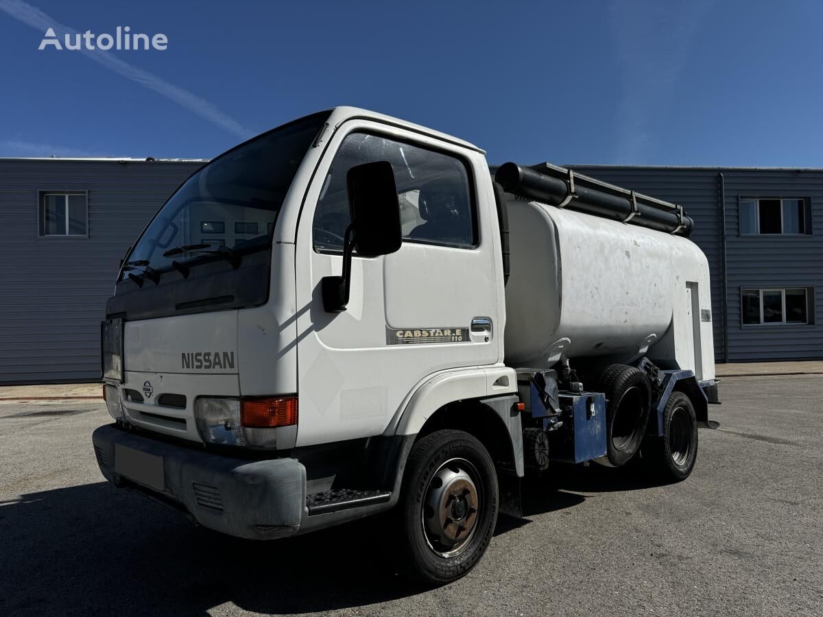 Nissan Cabstar E autocisterna