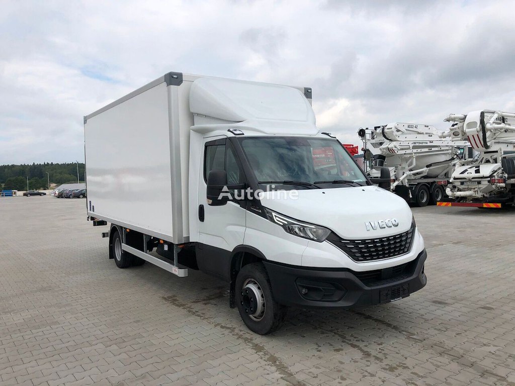 Novi IVECO Daily 70C18H izotermni kamion