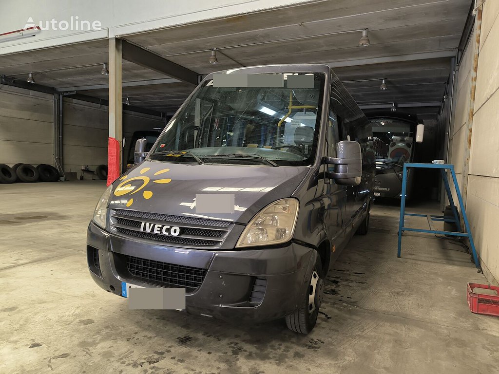 IVECO CARBUS autobus za razgledavanje grada