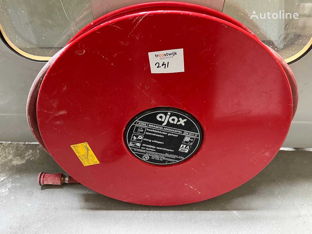 Prodaje se Ajax Brandslanghaspel vatrogasnu opremu na aukciji