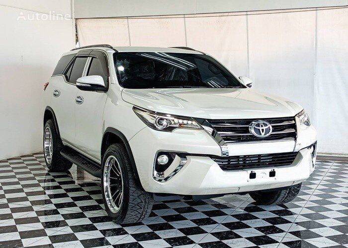 Toyota FORTUNER terenac