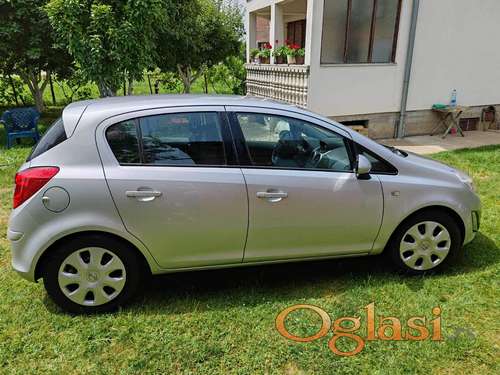 Opel Corsa D 1.3 2012. godište