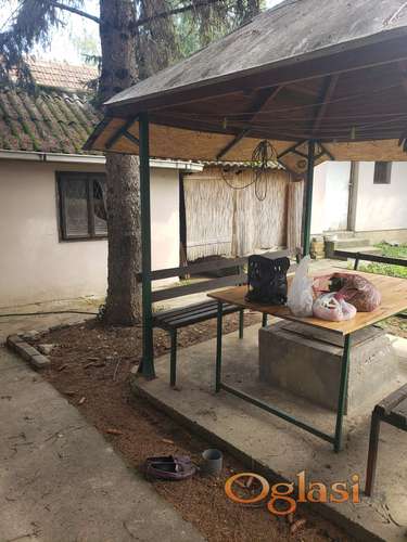 Kuca u Starim Ledincima-naselje Klisa (9824192)