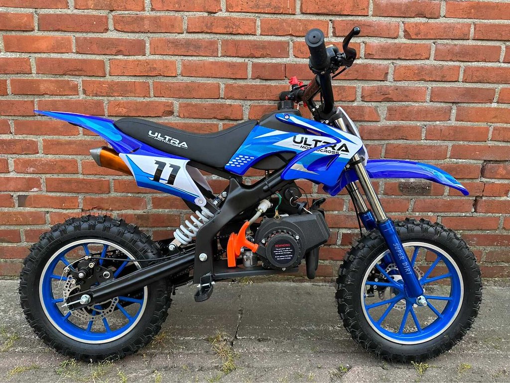 Prodaje se Ultra Dirt bike motocikl na aukciji