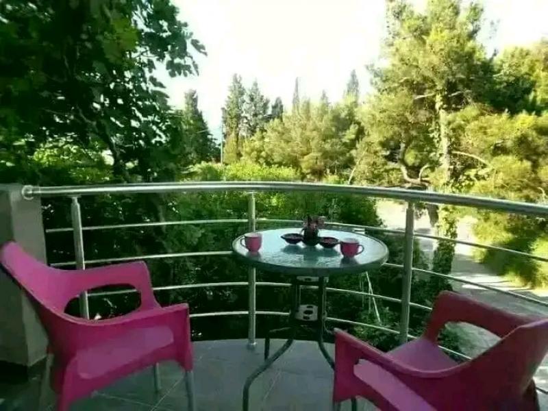 Izdajem apartmane
Bar, Crna Gora