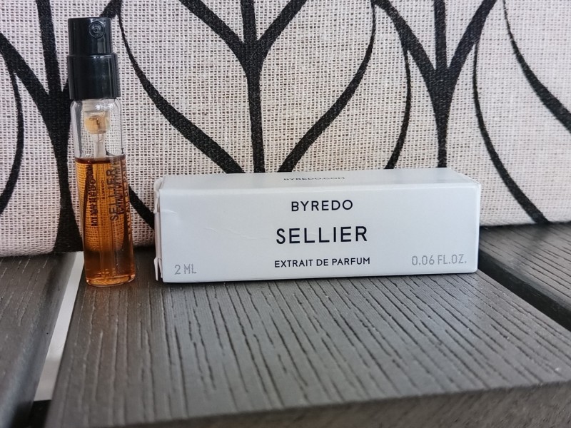 Byredo Sellier EXTRAIT DE parfum 2ml sempl