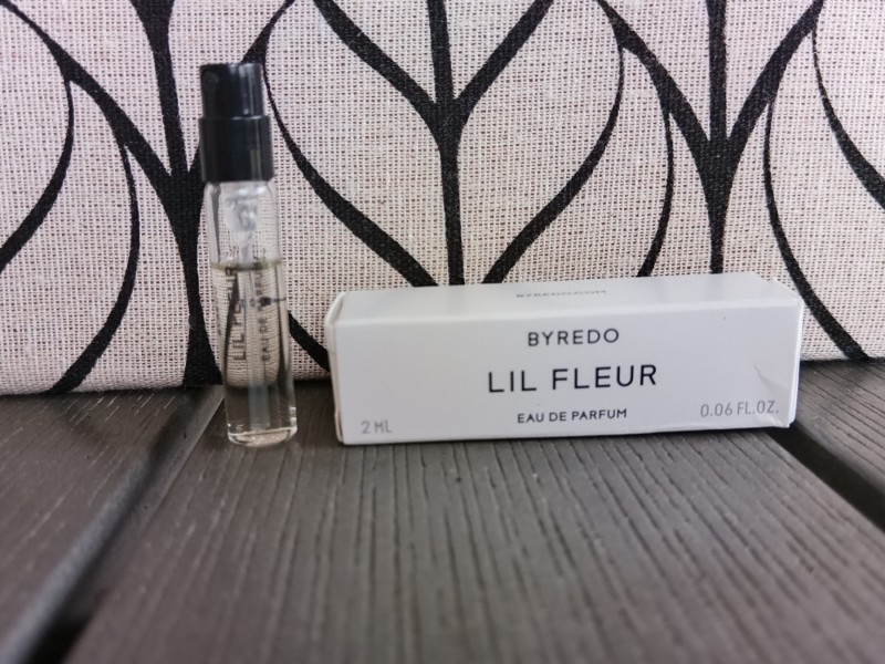 Byredo Lil Fleur edp 2ml sempl