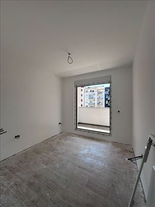 Prodajemo stan u novogradnji, Primorska,92 m2
