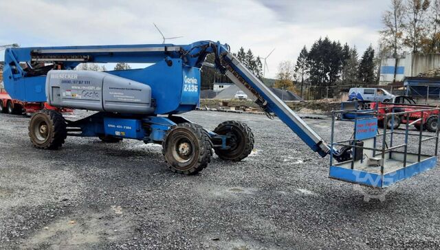 Teleskopska radna platforma
Genie Z 135/70 Diesel 43 m