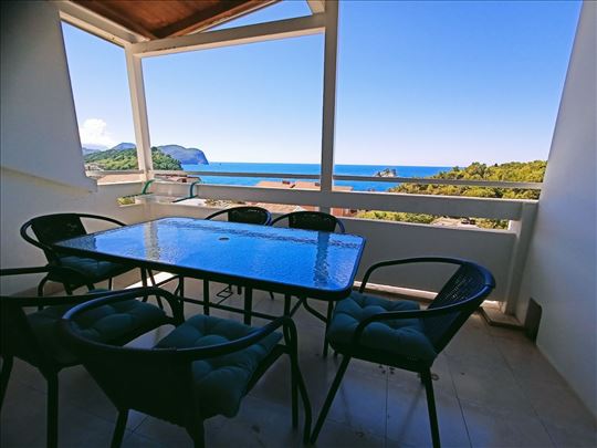 Crna Gora, Petrovac, apartman Kuljaca 1