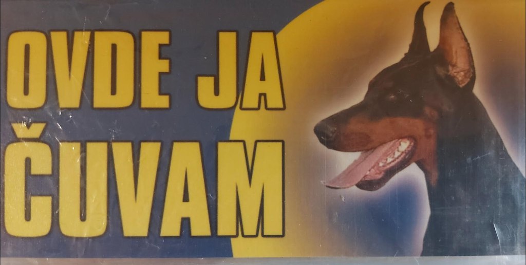 TABLA OVDE JA ČUVAM- DOBERMAN