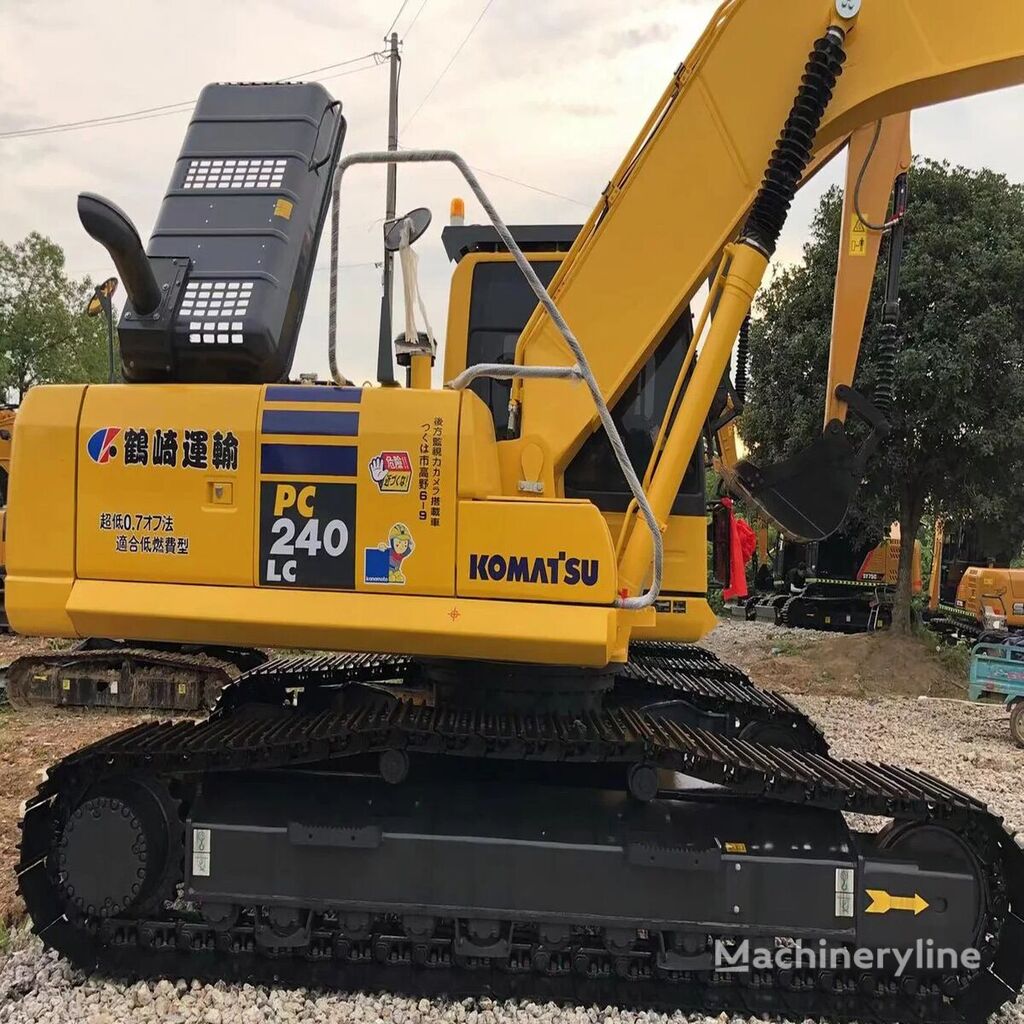 Komatsu pc240-8 bager guseničar