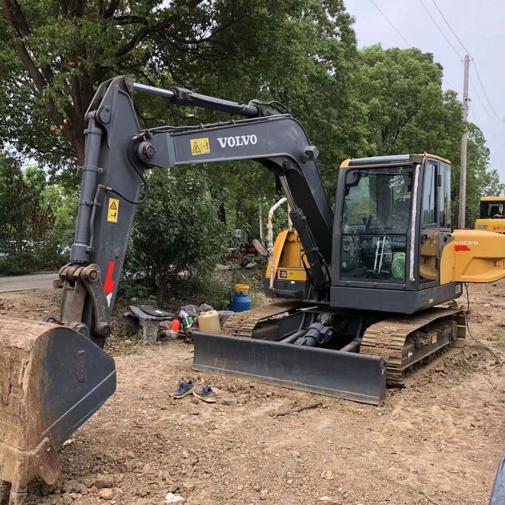 Volvo Volvo EC80D bager guseničar