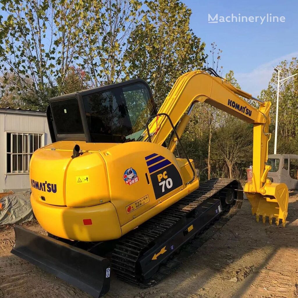 Komatsu Backhoe Loader bager guseničar