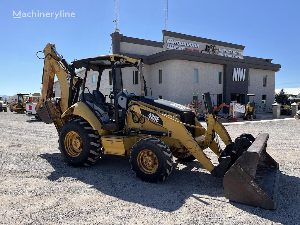 Caterpillar 420E bager-utovarivač