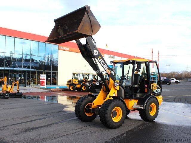 JCB 406 prednji utovarivač