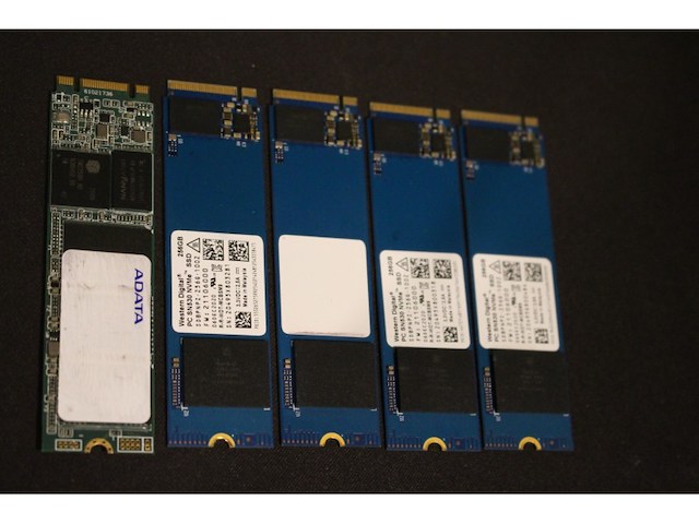 M.2 SSD diskovi 5komada