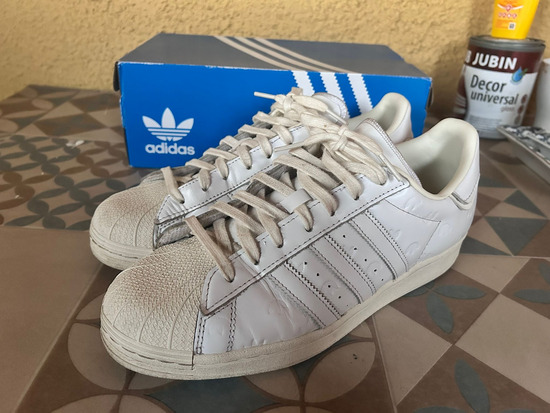 Adidas Superstar