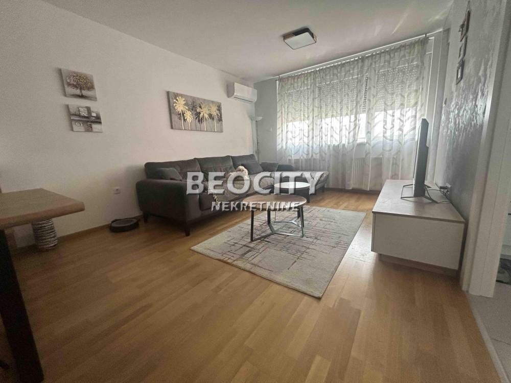 Bulevar kralja Petra I, Dvosoban stan na prodaju, 75m2, 194.000€