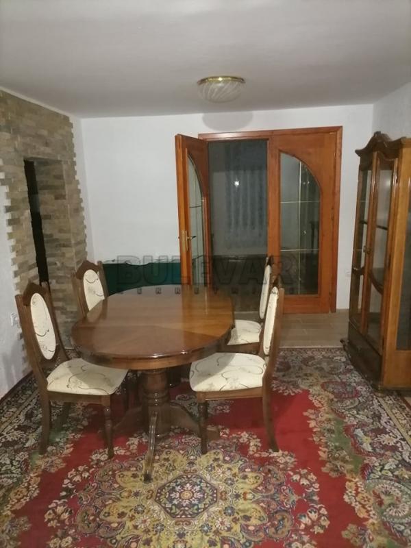 Kalač brdo, Četvorosoban stan za izdavanje, 140m2, 400€