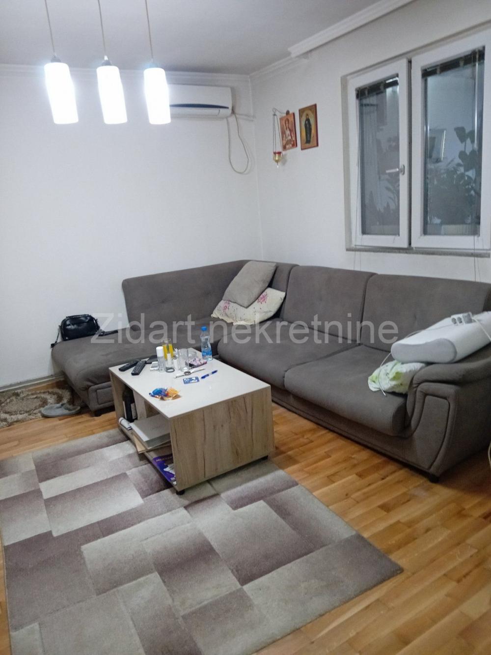 Kuća na prodaju, 130m2, 200.000€