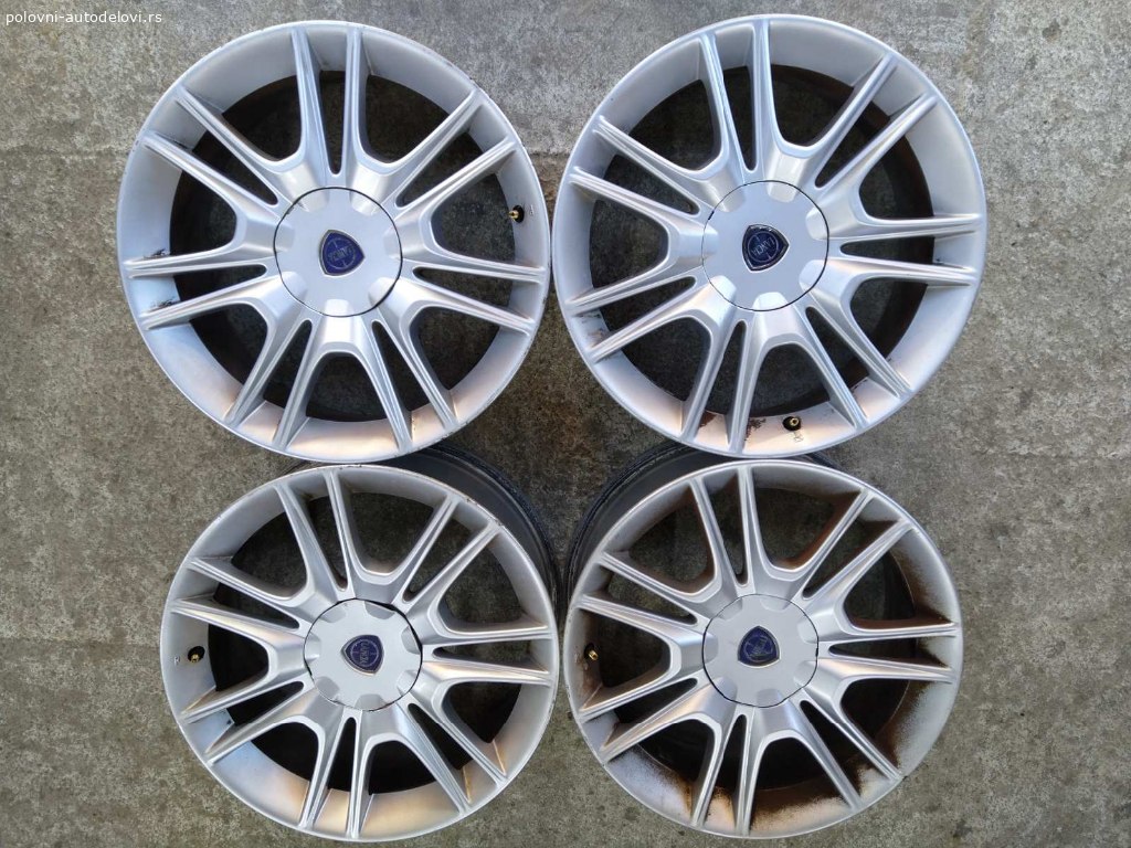 Alu felne Lancia delta 4x98R17 Et31 7j Originalni delovi M