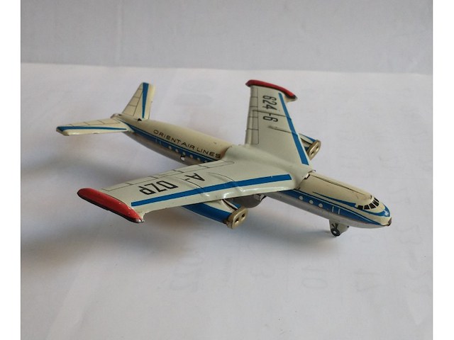 auto AVION ORIENT AIR LINES DZP 624-6 Made in Japan