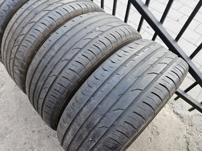 205/55 R16 CONTINENTAL