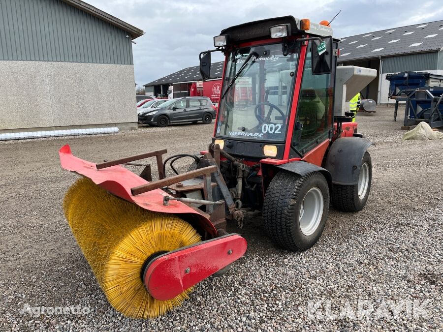 Prodaje se Carraro 4400 traktor točkaš na aukciji