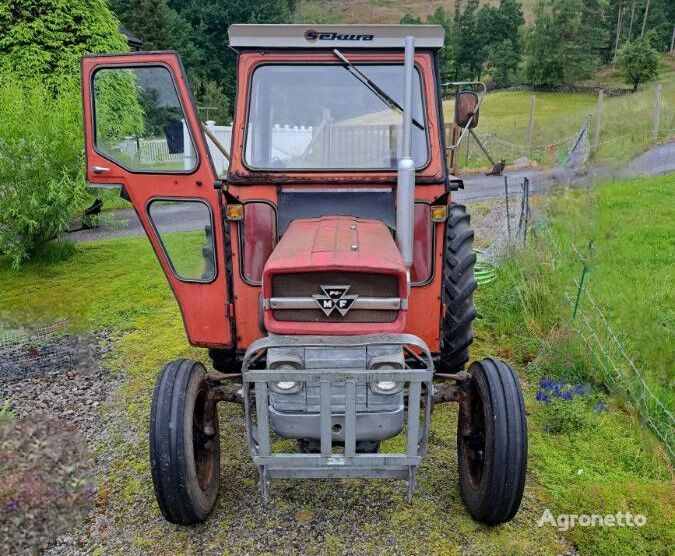Prodaje se Massey Ferguson MF 135 traktor točkaš na aukciji