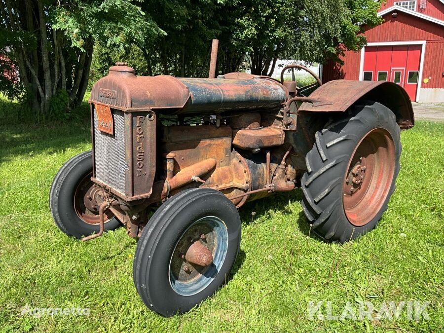 Prodaje se Fordson Låglund mini traktor na aukciji