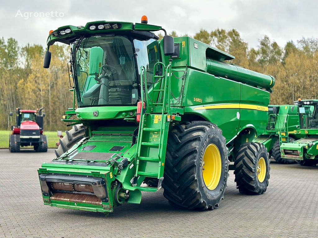 John Deere S680i kombajn za žito