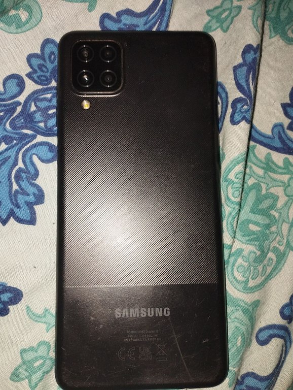 Samsung Galaxy A12, 128 GB, bоја - Crna, Broken phone, Otisak prsta
