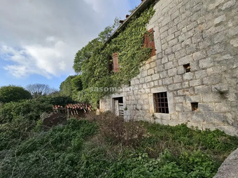 Predivna velika kamena kuca za renovaciju u Zagori, na 5 minuta od plaze Jaz