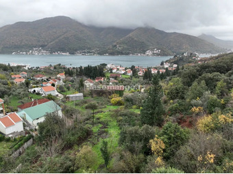 Veliki građevinski plac sa pogledom na more, Kamenari, Herceg Novi