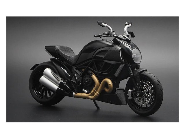 1:12 Ducati Diavel, sa svetlom i zvukom 18 cm