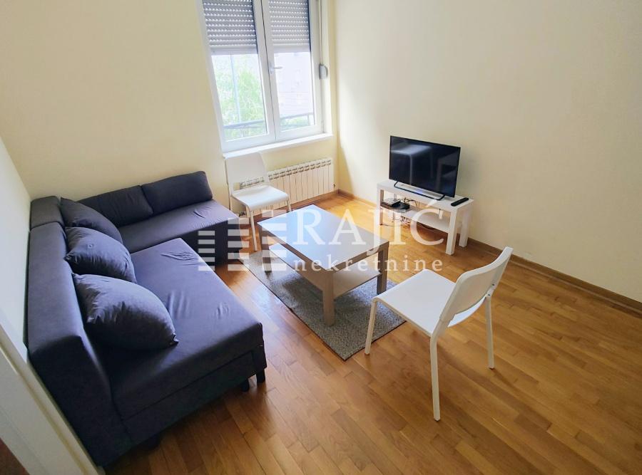 Vračar (Crveni krst) 35m2, 1.5 #4061 600 €