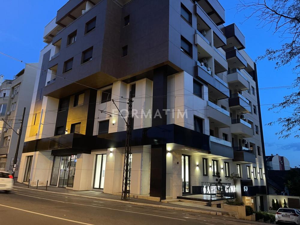 Odličan poslovni prostor, 420m2 ID#2298 5.040 €