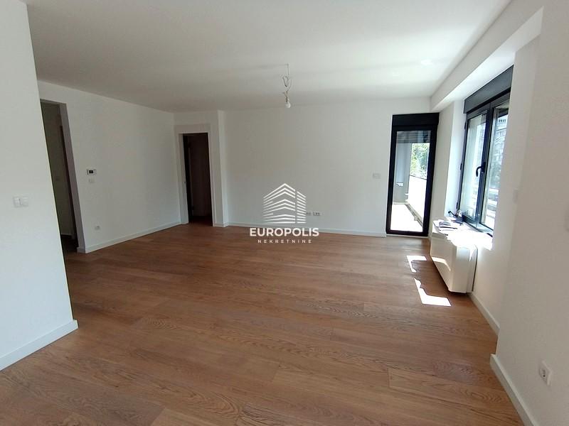 Južni bulevar, Vračar ID#5865 370.000 €