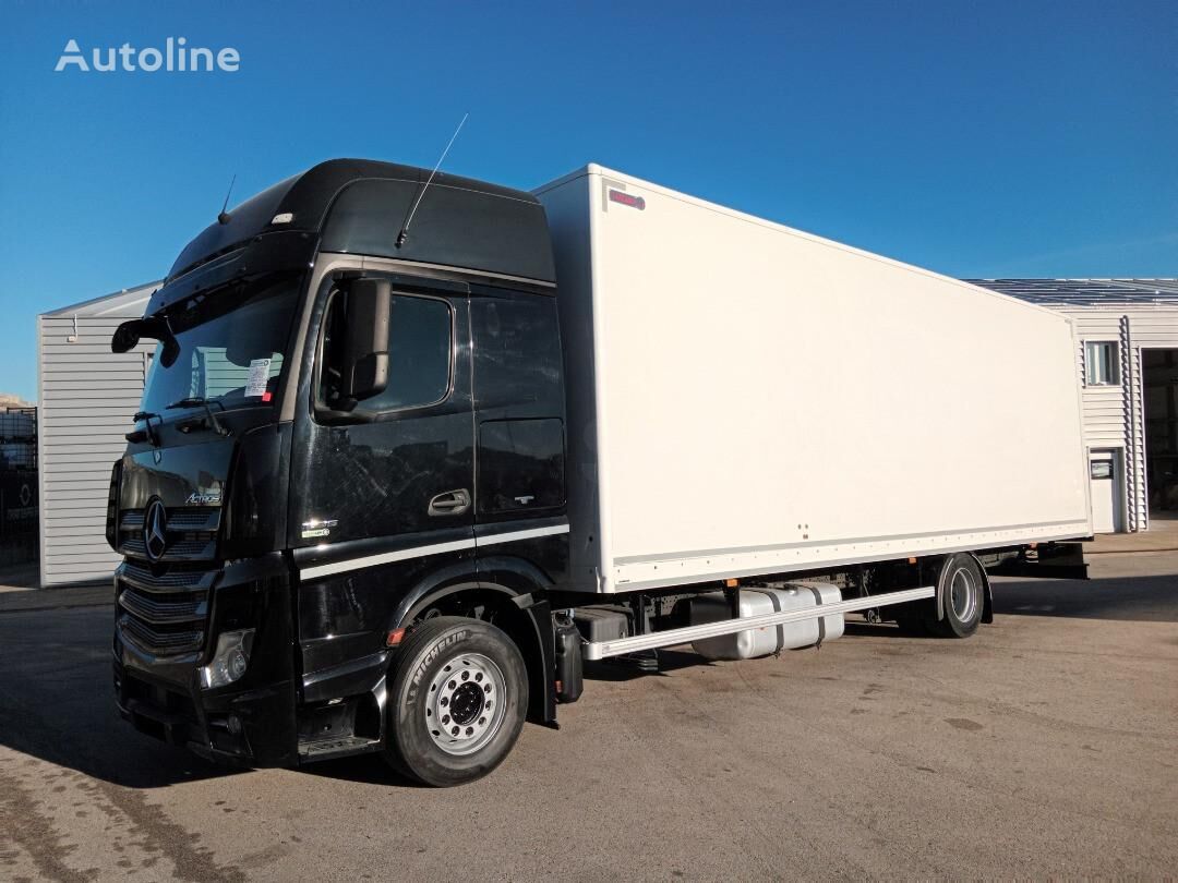 Mercedes-Benz Actros 1836 kamion furgon