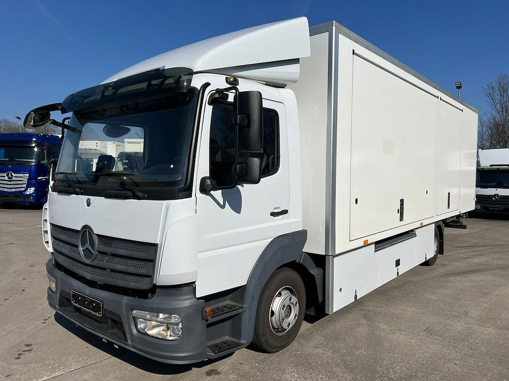 Mercedes-Benz ATEGO 824 kamion furgon