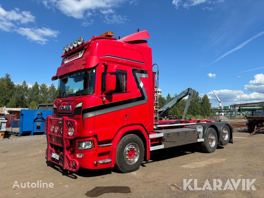 Prodaje se Scania R730 rol kiper sa kukom na aukciji