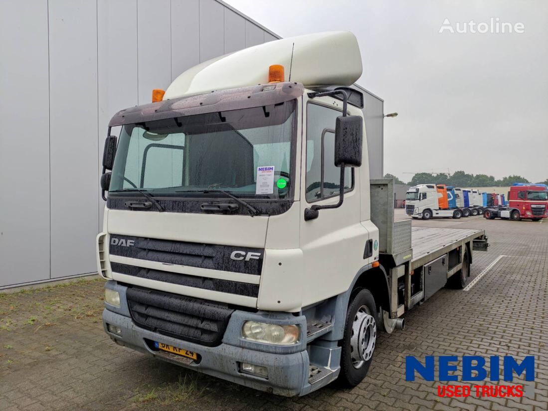 DAF CF75 300 4X2 - Machine transport autotransporter