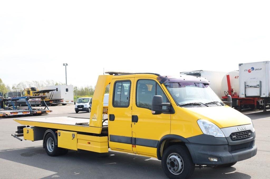 IVECO Daily 70C21 Doka vehicle transporter + winch ? autotransporter