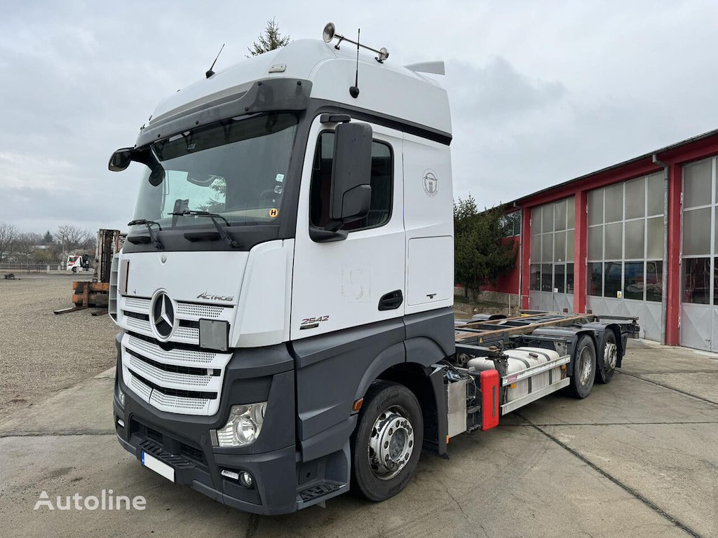 Mercedes-Benz Actros 2542 vozilo za prevoz kontejnera