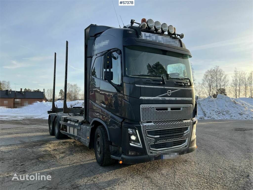 Volvo FH16 kamion za prevoz drva
