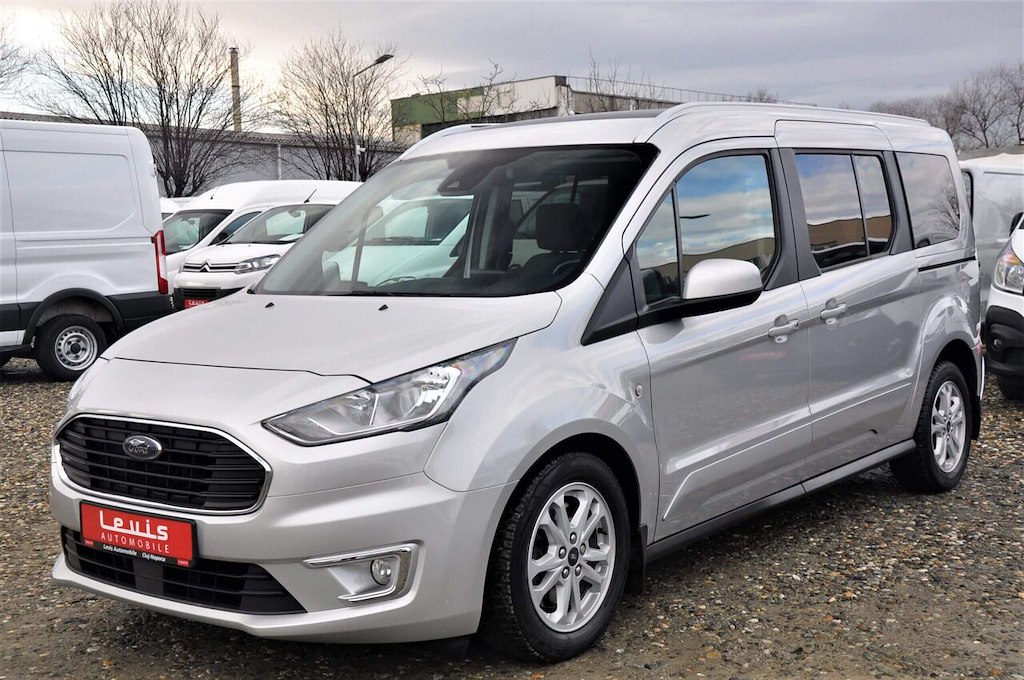 Ford Tourneo Connect L2H1 5 Locuri laki furgon