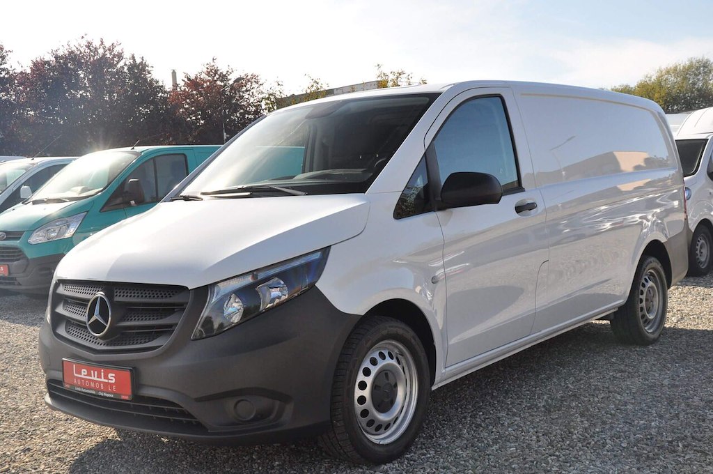 Mercedes-Benz Vito 114 L2H1 minibus furgon