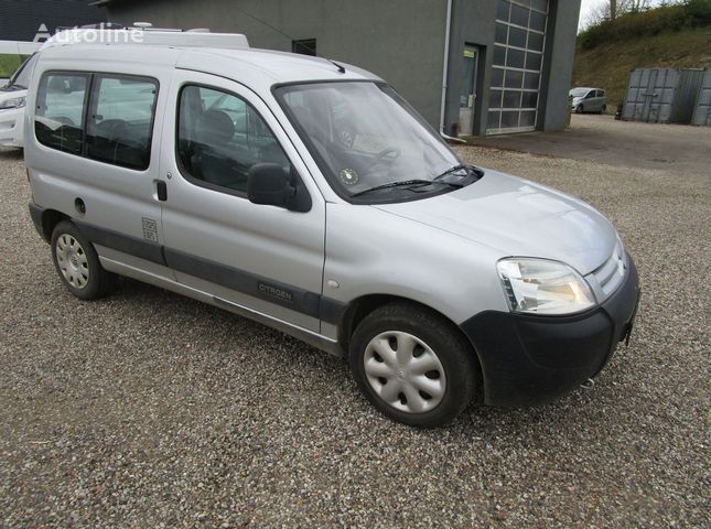 Citroen berlingo minivan